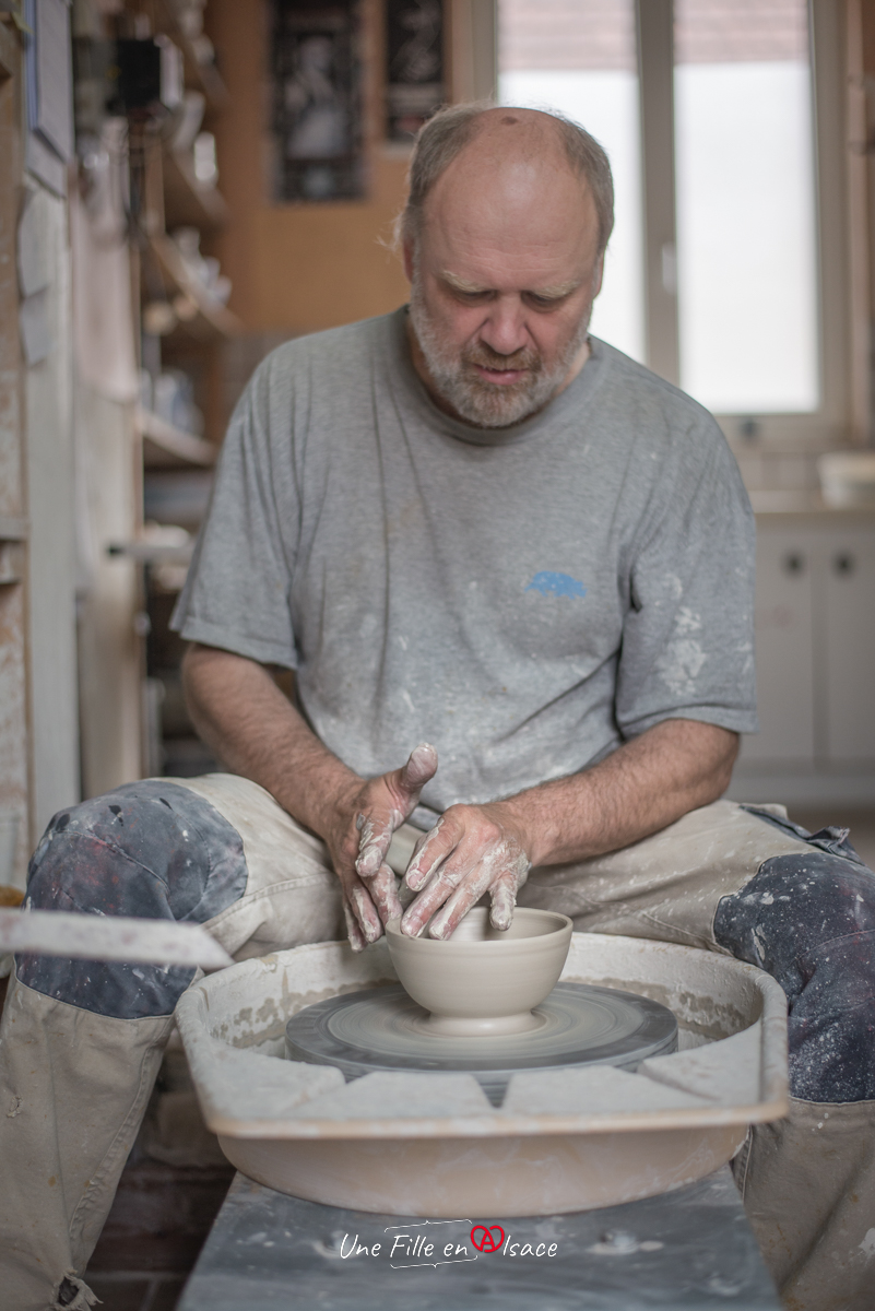 La poterie de Betschdorf : un savoir-faire unique en Alsace - Une fille ...
